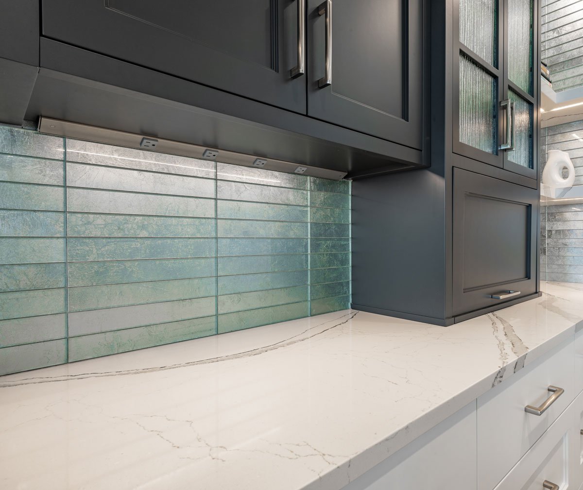 Elegant Glass Backsplash Tiles Near Me | Kitchen Magic